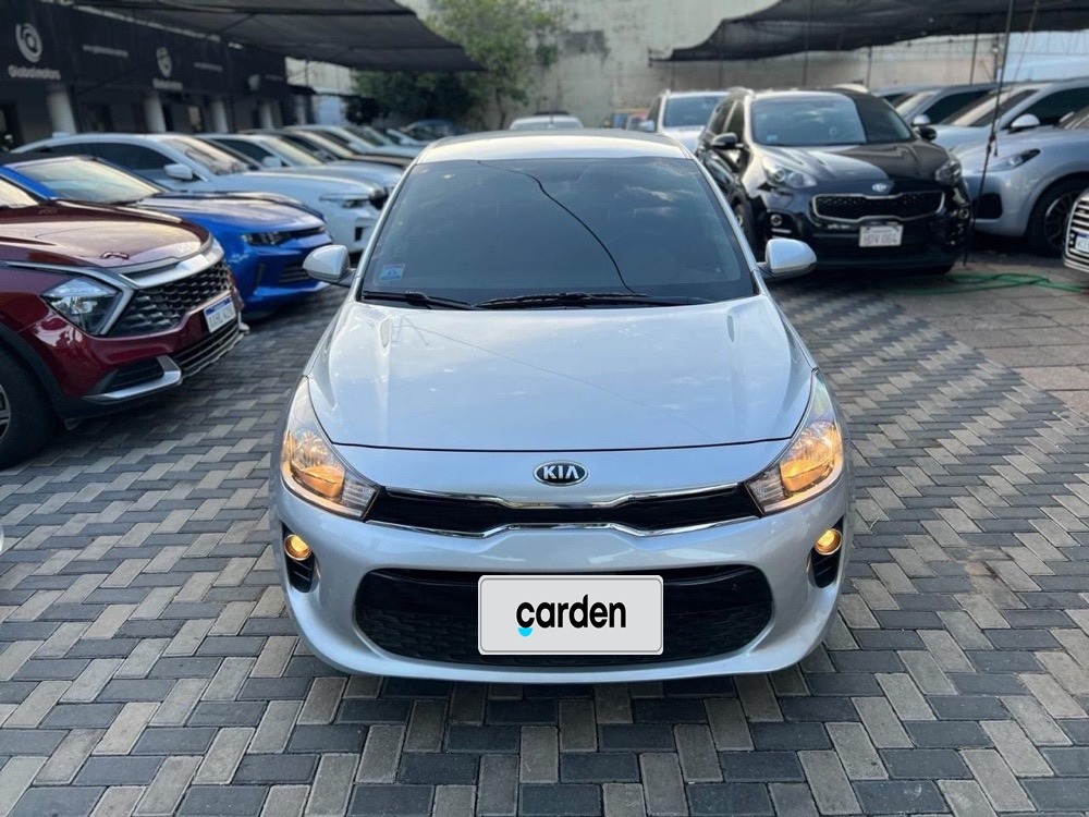 KIA RIO 2018 | Carden