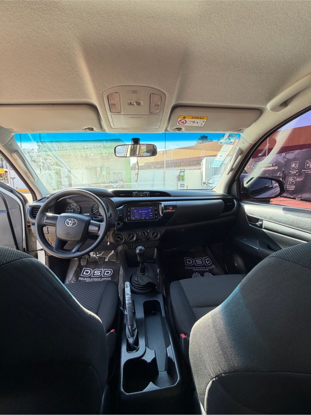 TOYOTA HILUX 2021 | Carden